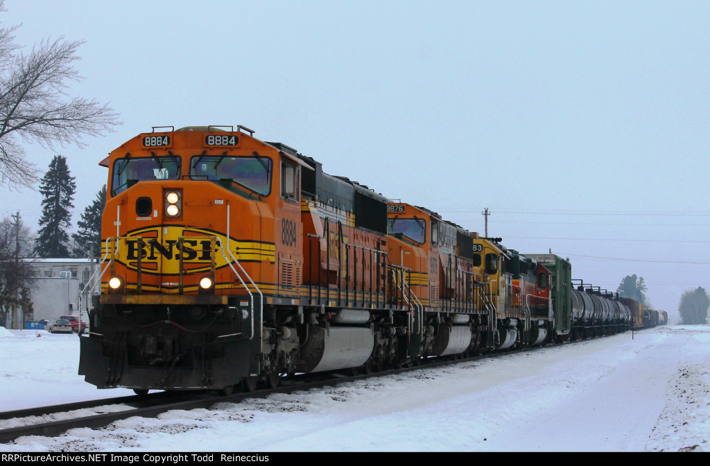 BNSF 8884